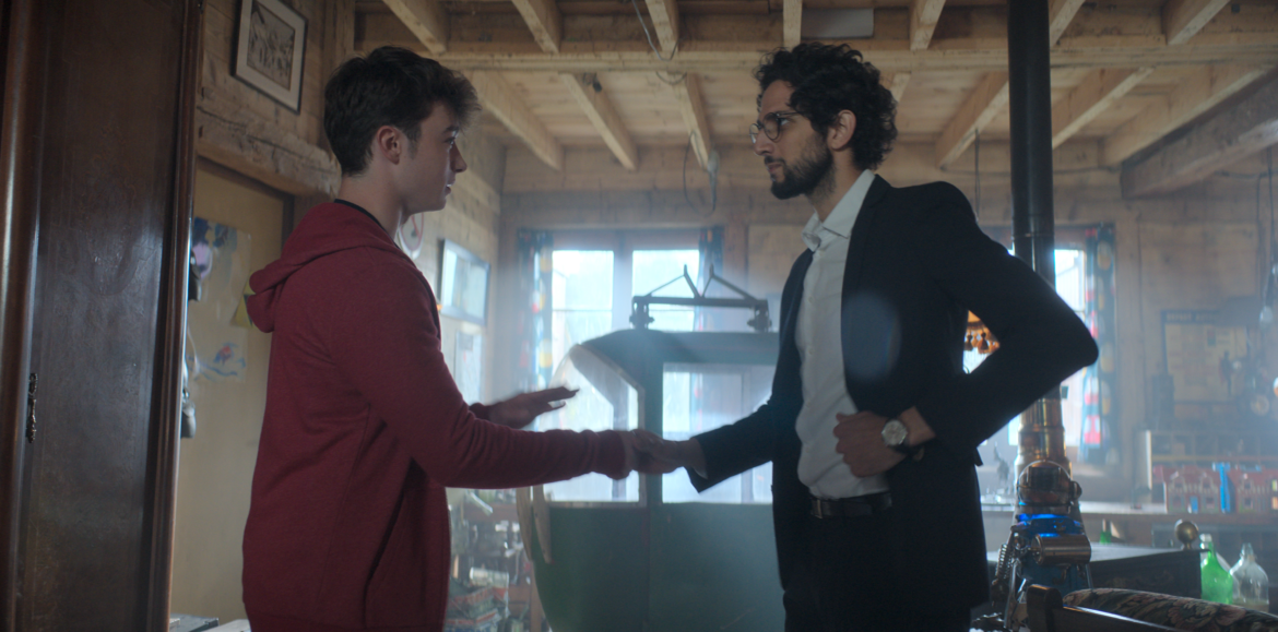 Parallèles : Notre avis sur la série française originale Disney+